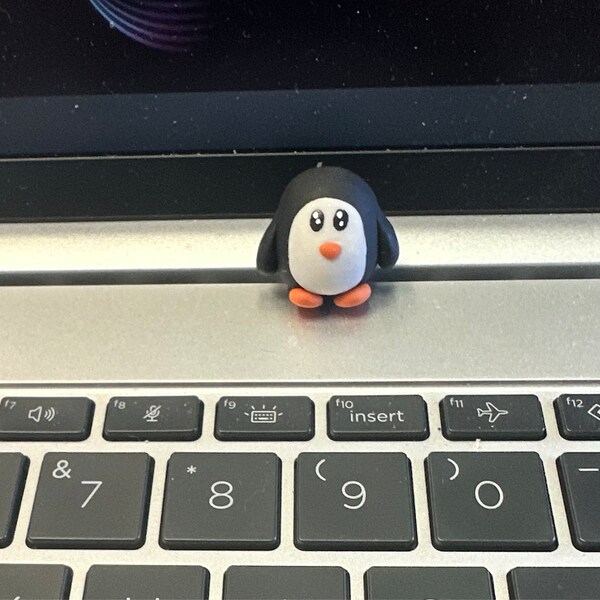 Kawaii Desk Decor, Octopus Desk Friend, Buddy for Stress Relief, Adult ...