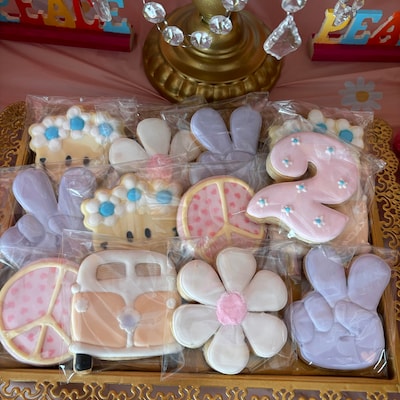 12 Graduation Floral Cookies, Prom Cookies, Senior Sugar Cookies, Class ...