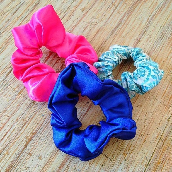 Assorted Chouchou Hair Accessories Set, Scrunchie Barrettes Bundle ...