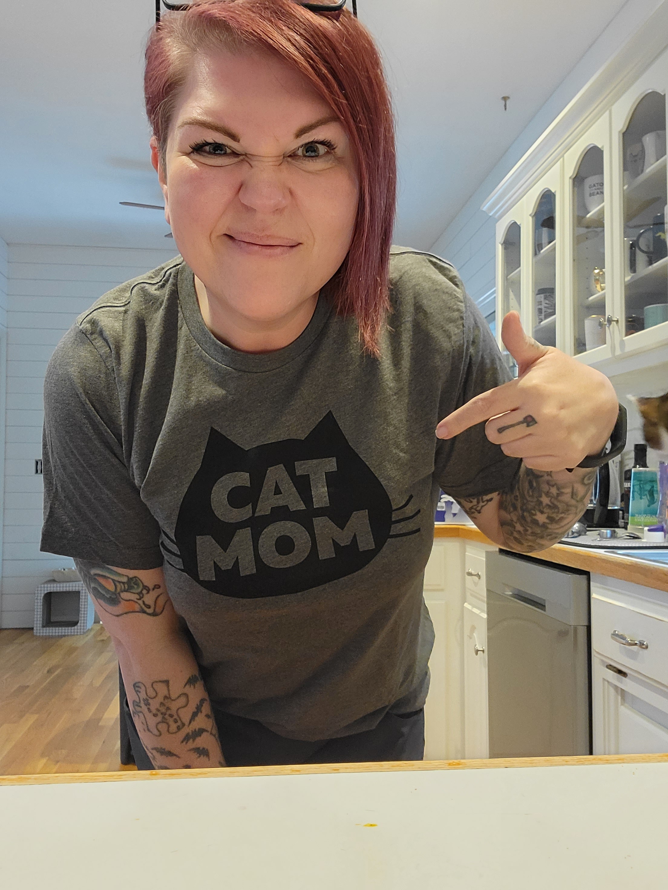 Cat Mom, The Original Cat Mom Shirt, Cat Mom T-Shirt, Crazy Cat Mom ...
