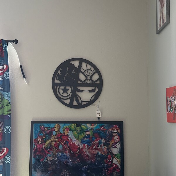 Custom Iron Man LED Wall Light, Superhero-inspired Red Glow Mask Decor ...