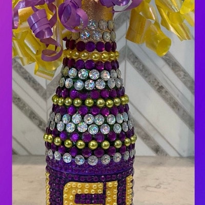 Custom/personalized Bedazzled Bottles. Bed Parties/college Dorm Decor ...