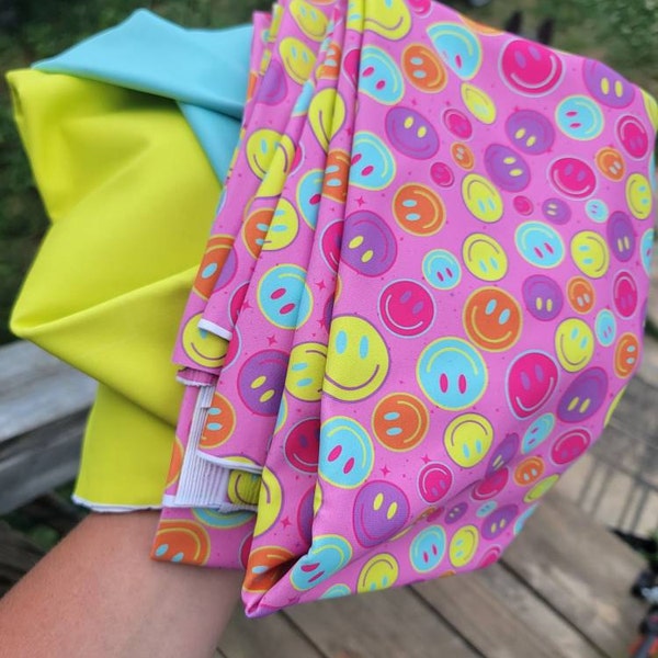 Retro Checkered Smile Face Png Tan Checkers Smile Distressed Smile ...