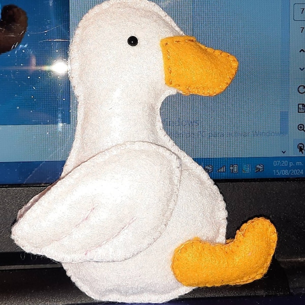 Goose Ornament Sewing Pattern | DIY Felt Plushie, Christmas Decor (PDF ...