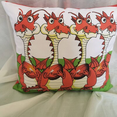 Welsh Dragon Four Rugby Player Dragon's Fabric Craft - Etsy