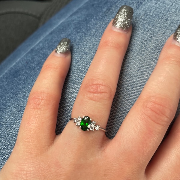 925 Sterling Silver Emerald Promise Ring for Her, Small & Dainty Womens ...