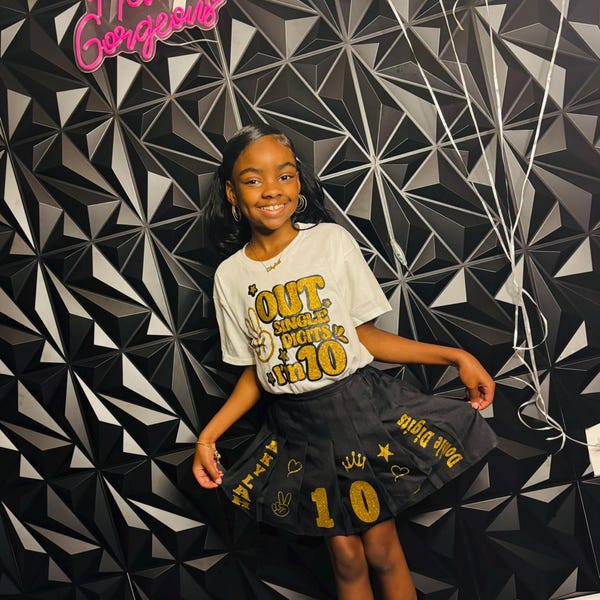 Personalized 10th Birthday Outfit: Sweatshirt & Skirt Set - Etsy