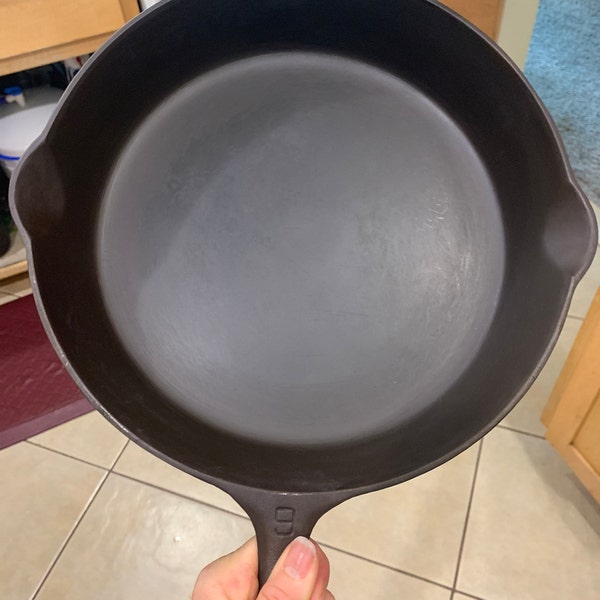 Cast Iron Large Skillet 1940s/50s Large Number 12 Even Sitting ...