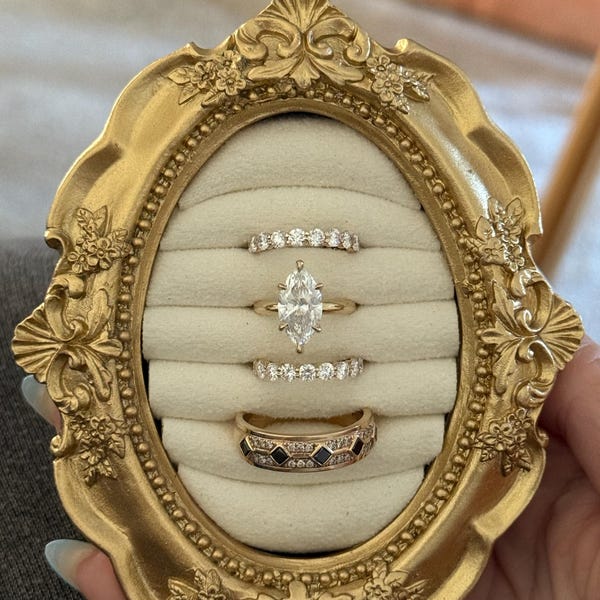 Vintage Style Engagement Gold Diamond Ring Holder Jewelry Display ...