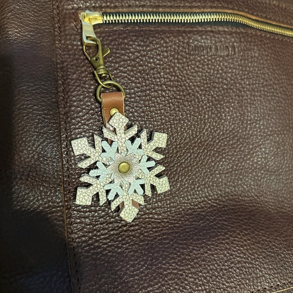 Double Loop Flair Holder to Hold 2 Separate Charms to Your PLG Portland ...