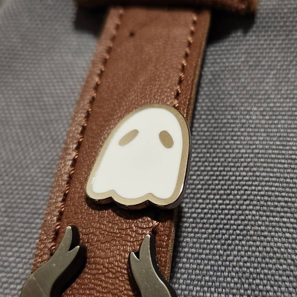Tiny Ghost Enamel Pins in Gold or Silver - 0.75in - Etsy