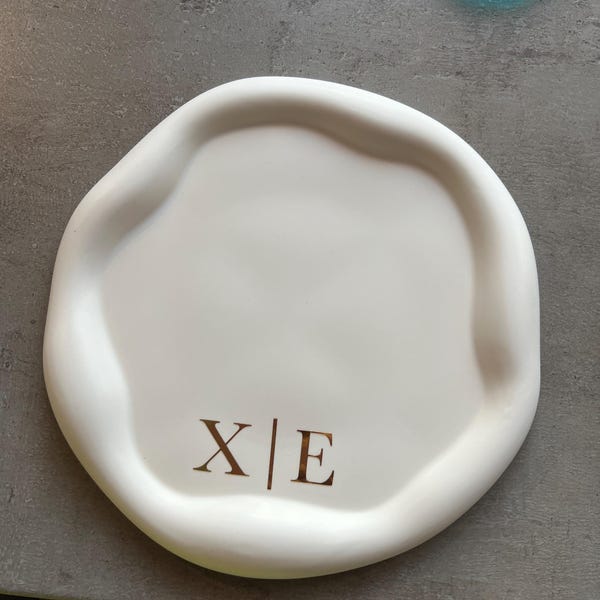 Luna Round Jesmonite Tray | Neutral Jesmonite Homeware | Homemade ...