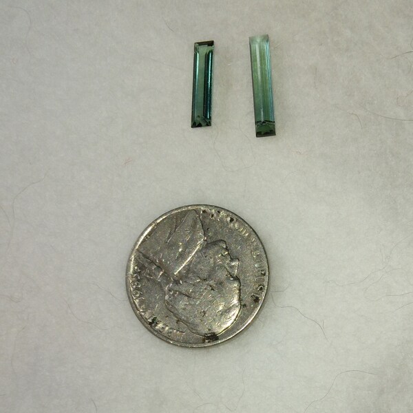 Natural Emerald Gemstone Cut ,faceted Cut Pear Shape Size 7 X 4 Mm ...