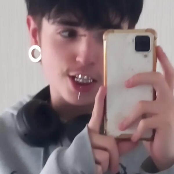 BLACK GRILLZ Hip Hop, Sadboi Style Custom Made Rapper Jewellery Grillz ...