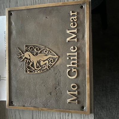 Custom Made Cast Bronze Signs & Plaques Personalized Logo/crest Plaques ...