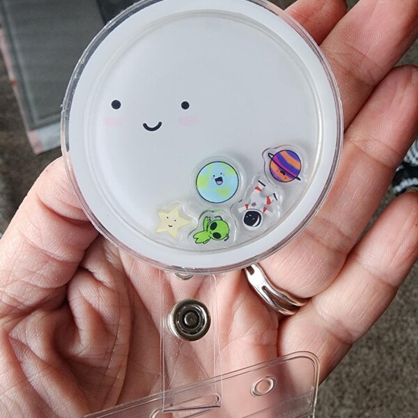 Video Game Shaker Badge Reel - Etsy