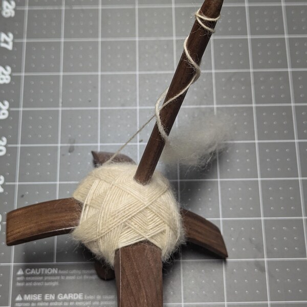 DICHA Black Walnut Double Wood Yarn Holder-advanced Metal Twirling ...