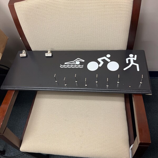 ISAIAH 40 31 Bible Verse Running MEDAL Holder HOOKS Rack and Race Bib ...