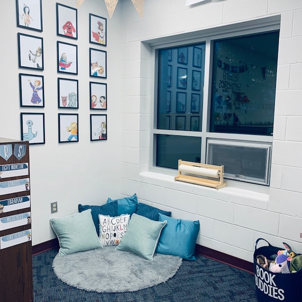 Kinder & 1st Grade Book Characters Gallery Wall - Classroom Decor ...