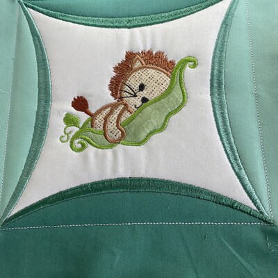 In the Hoop Faux Cathedral Window Quilt Block Machine Embroidery Design ...