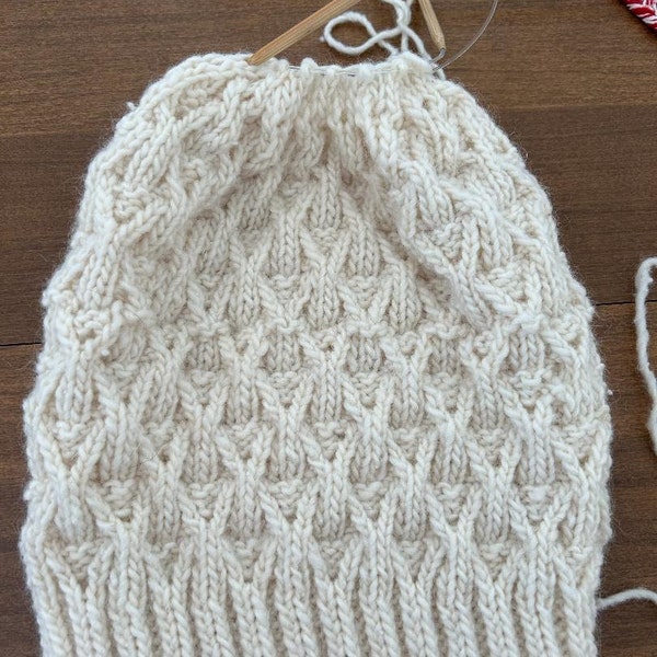 Willow Oak Toque | Knitting Pattern | Cables | Beginner - Etsy