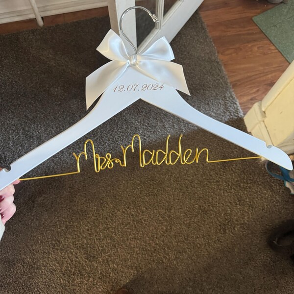 Bridal Hanger, Wedding Name Hanger, Personalized Hanger, Wedding Custom ...