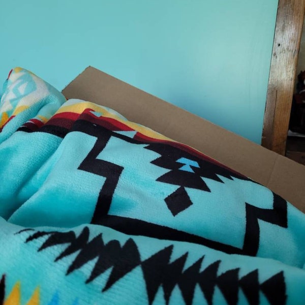 Southwest Native Design Super Soft Plush Reversible Full Size Blanket ...