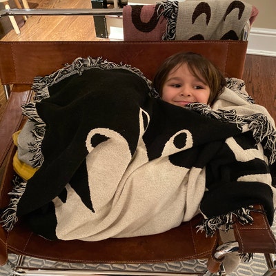 Very Big Hug Black and White Knit Throw Blanket B&W Blankets Send Hugs ...