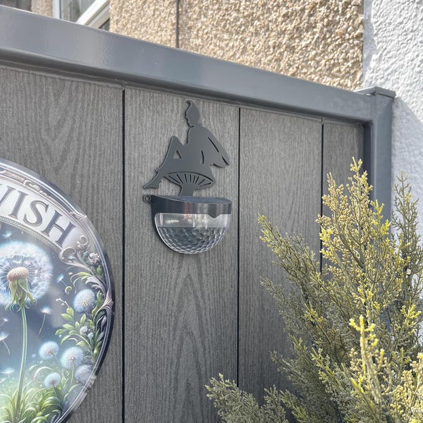 Rabbit Solar Light Wall Plaque - Garden Gift - Etsy UK