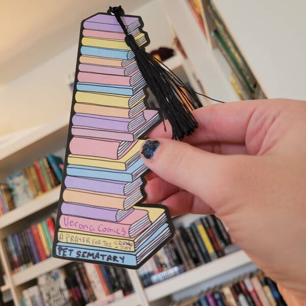 Cute Bookmark Tracker, Bookstack, Double Sided, 42 Books to Fill In ...