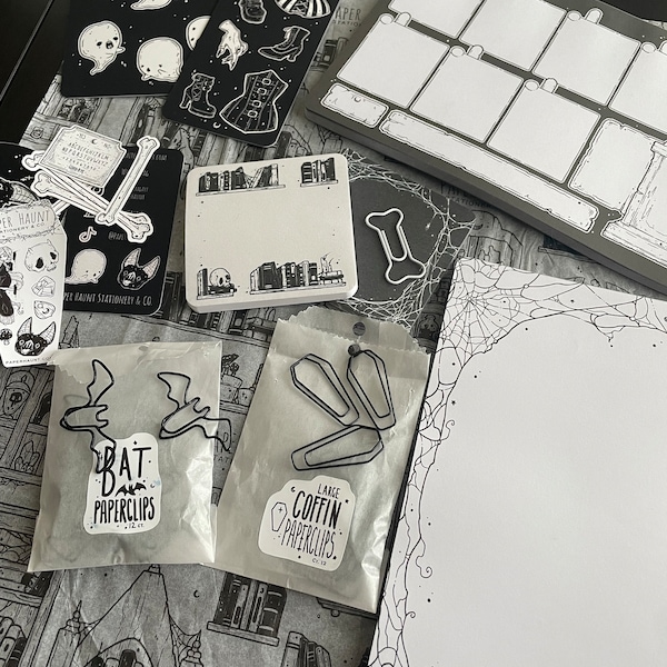 Spider Web Note Pad- Spooky Cute Goth Stationery - Etsy