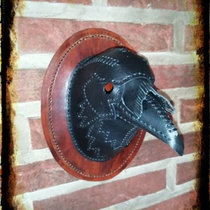PDF Pattern Leather Raven Head Wall Mount - Etsy
