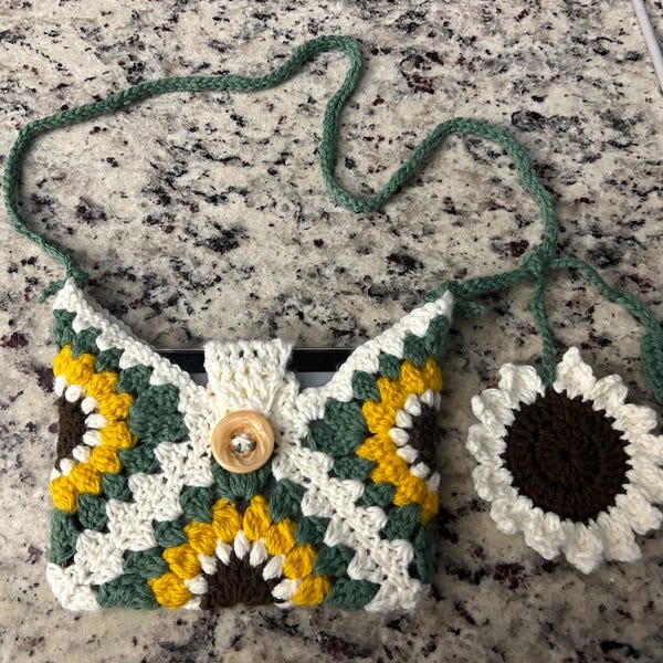 Kindle Flower Pouch Crochet Pattern | Pdf File| Bookish | Book Gifts ...