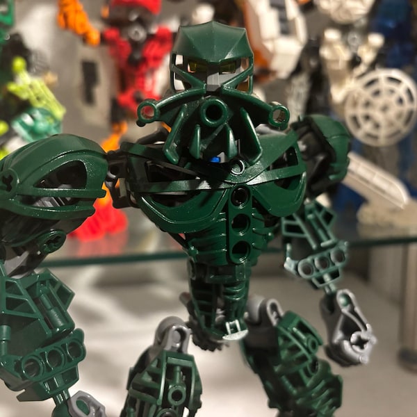 Adaptive Nuva Armor Set, Custom Chestpiece and and Shoulder Armor ...