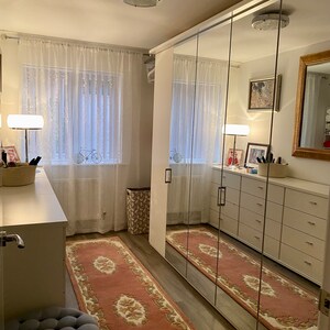 Carter Berry Wool Rug - Etsy UK