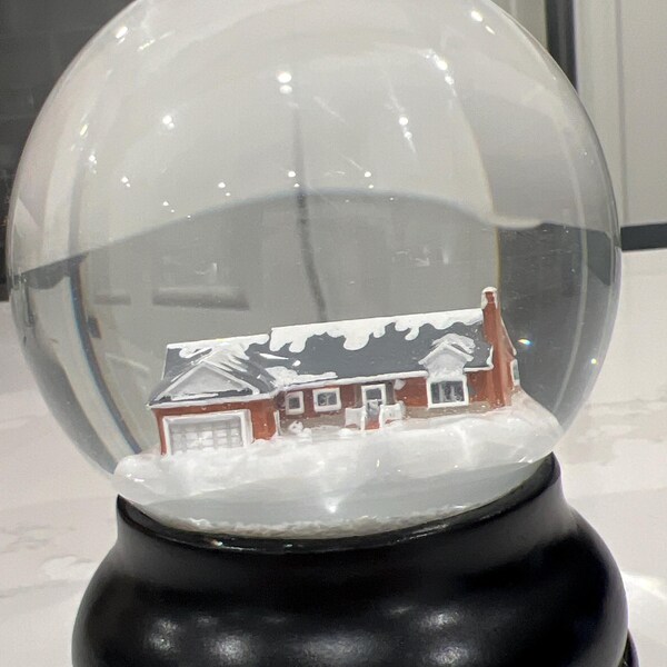 Snow Globe- Custom Snow Globe, Your Home in Globe, Christmas Gift ...