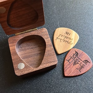 Personalized Wooden Guitar Picks With Case, Custom Guitar Pick Holder ...
