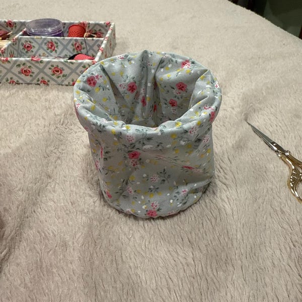 ORT Quilted Thread Catcher Sewing and Pattern Instructions/ Beginner ...