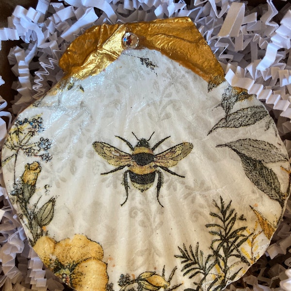 Gift Ideas for Queen Bee Lovers, Gift Ideas for Valentine, Friendship ...