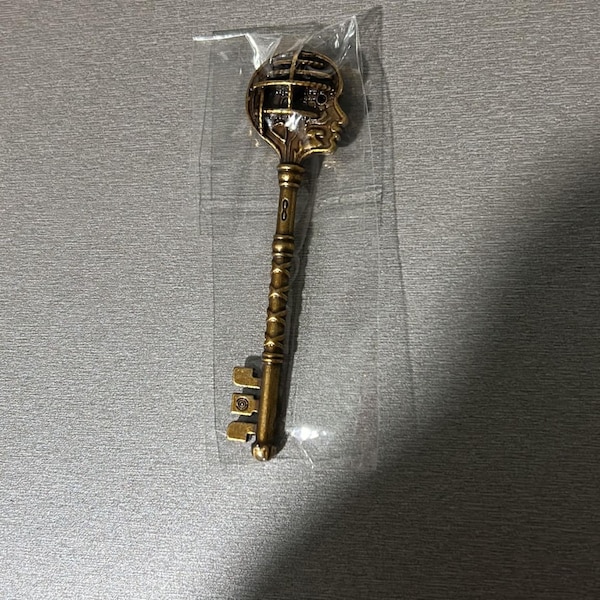 Chief Hopper Hawkins Police Badge and Name Tag Prop Replica From ...