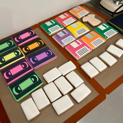 Back to School Paper Pack, School Background, School Supplies, Teacher ...