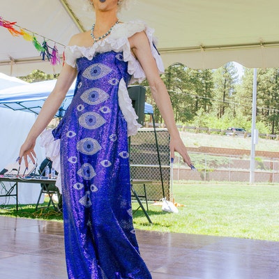 Bee With Crown Queen Bee Rhinestone Iron on Transfer Crystal - Etsy