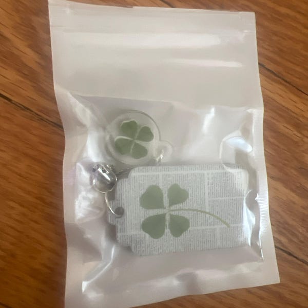 Clover Keychain / Phone Charm QUEEN OF TEARS / Hong Hae In - Etsy UK