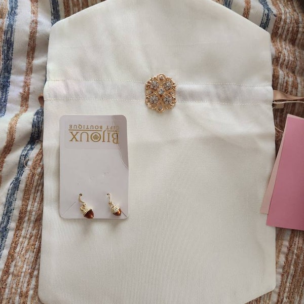 Silver Filigree Embellished Mini Ballpoint Pen With Removable Vintage ...