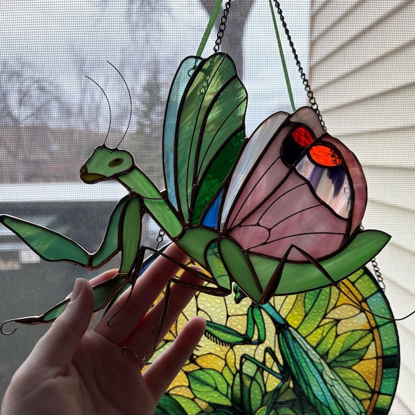 Praying Mantis Stained Glass Suncatcher - Statement Wall Art Quirky ...