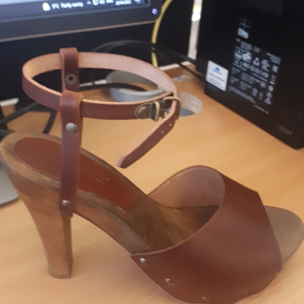 Women's Clogs With Heel in Vegetable-tanned Leather, Made in Italy ...