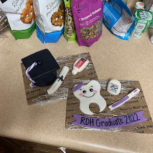 Handmade Edible Fondant RV Camping Cake Topper Set - Etsy