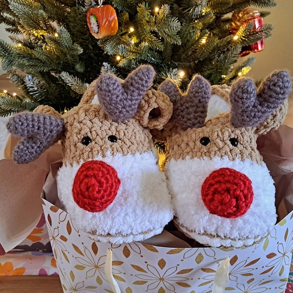 Crochet Christmas Pattern, Grrinch Slippers Crochet, Santa Claus ...