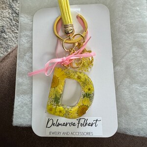 Custom Purple Flower Resin Keychain, Personalized Pressed Dried Floral ...