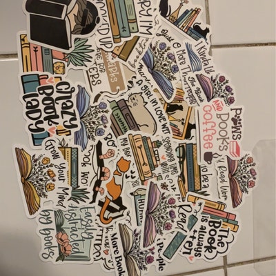 30 PCS Book and Cat Mix Vinyl Sticker Pack Love Reading Vinyl Stickers ...